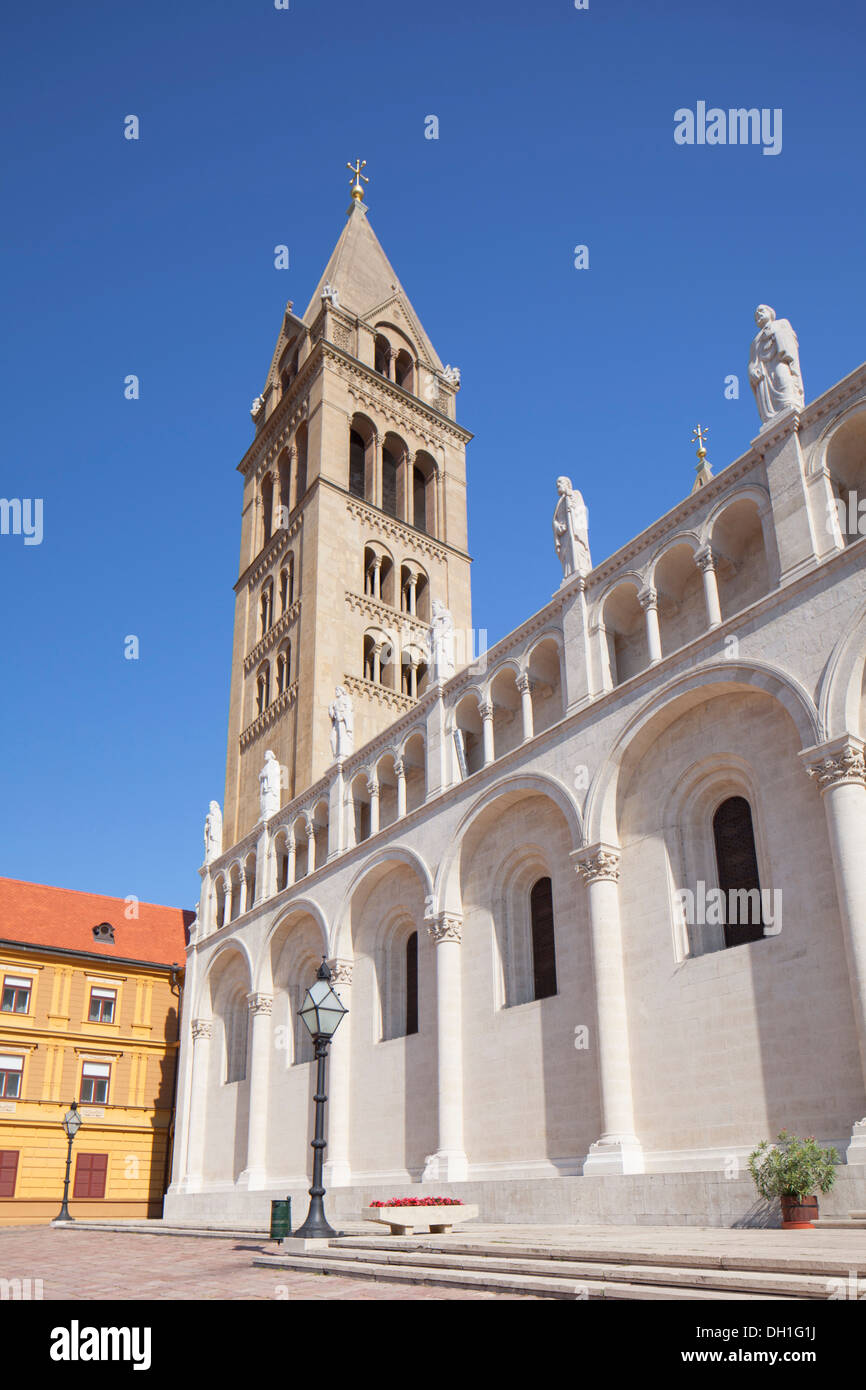 Basilica of St Peter, Pecs, Southern Transdanubia, Hungary Stock Photo ...