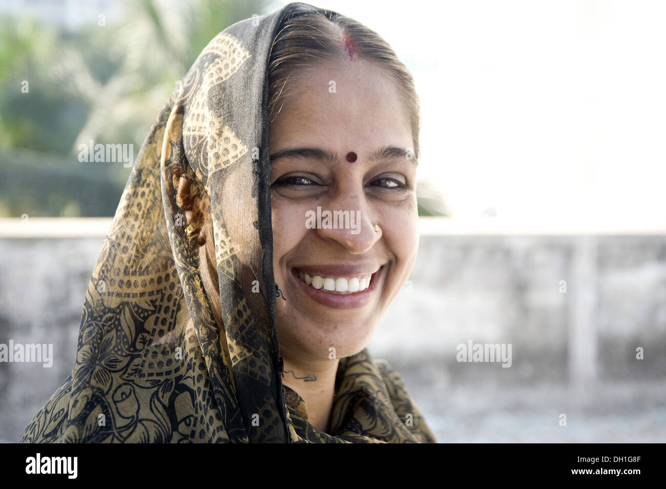 Indian woman laughing in saree , india , asia , MR#707C Stock Photo - Alamy
