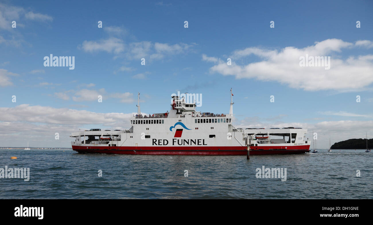 Vehicle ferry to isle of wight hi-res stock photography and images - Alamy