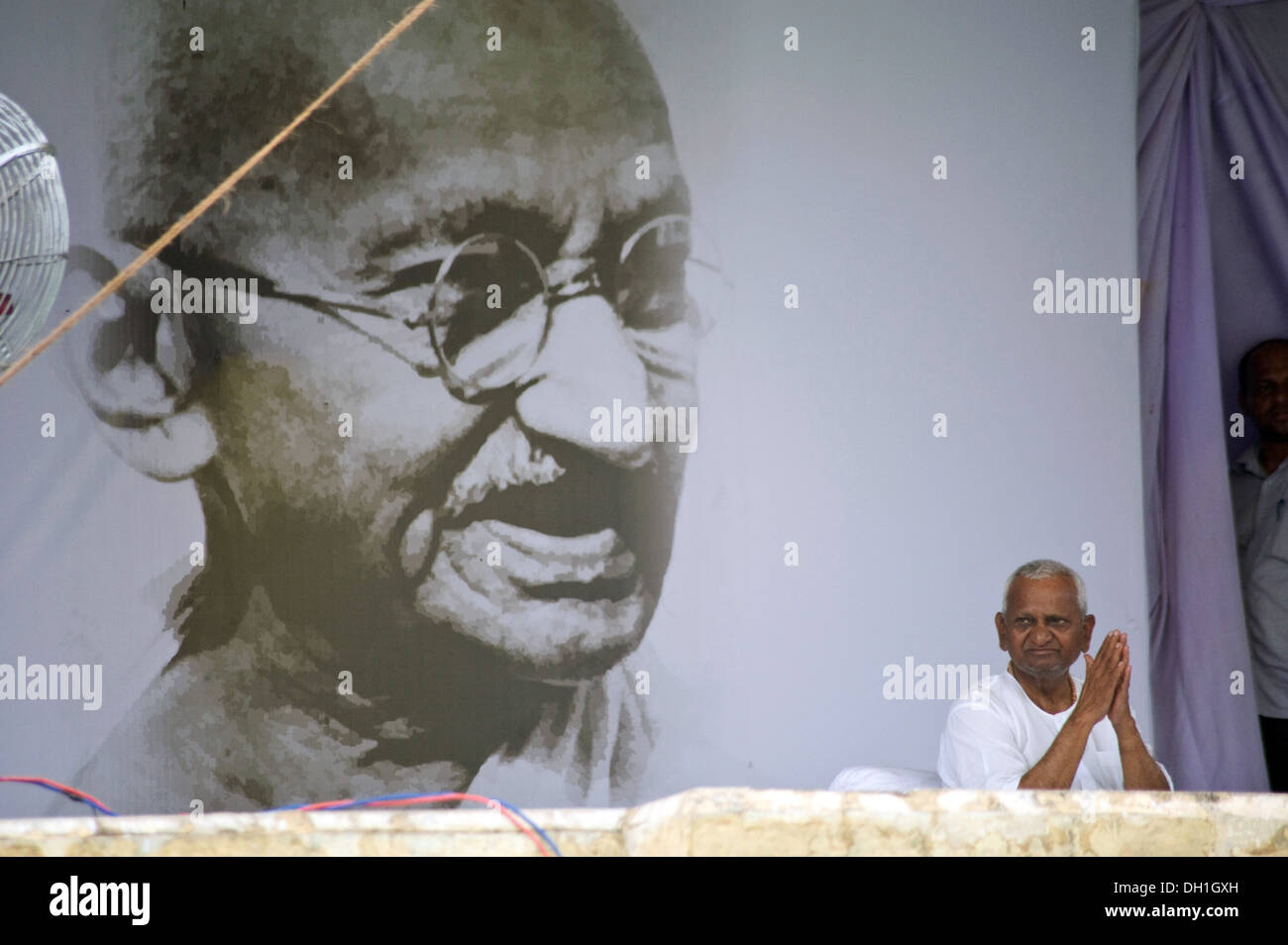 Hunger strike poster hi-res stock photography and images - Alamy