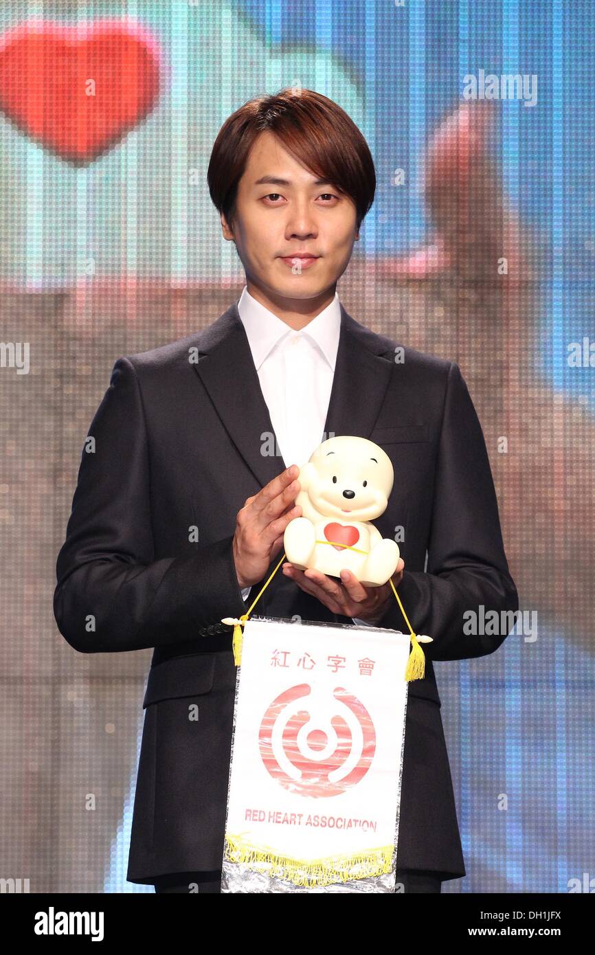 Taipei, China. 27th Oct, 2013. Korean star Andy Lee, member of Korean ...