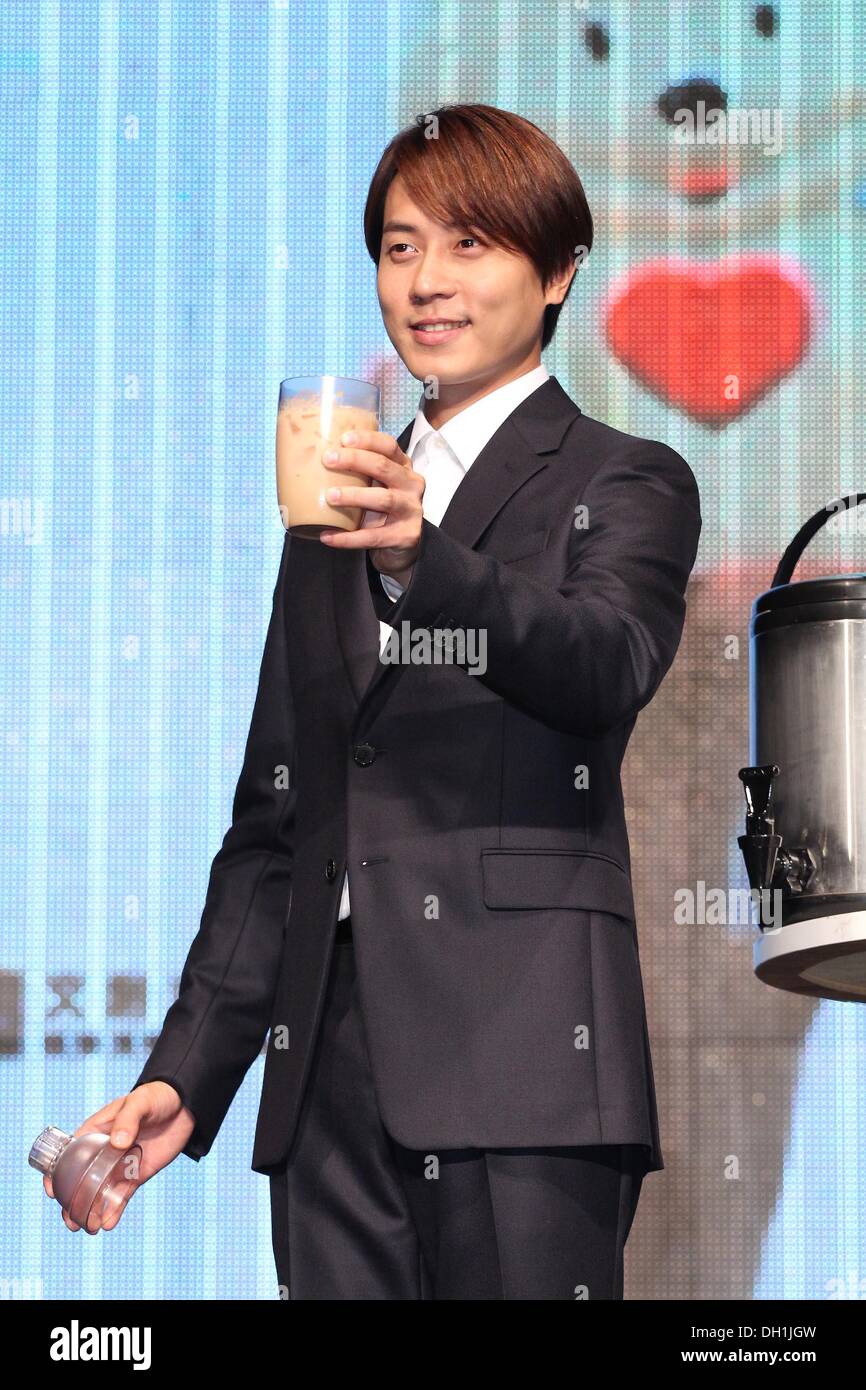 Taipei, China. 27th Oct, 2013. Korean star Andy Lee, member of Korean ...