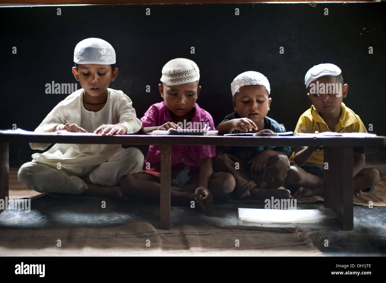 Islamic caps hi-res stock photography and images - Alamy