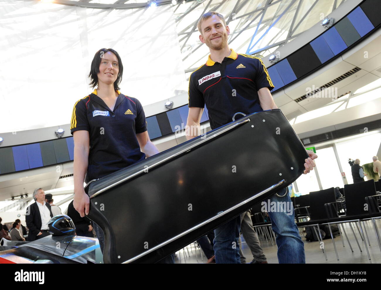 Munich, Germany. 29th Oct, 2013. The German skeleton drivers Marion ...