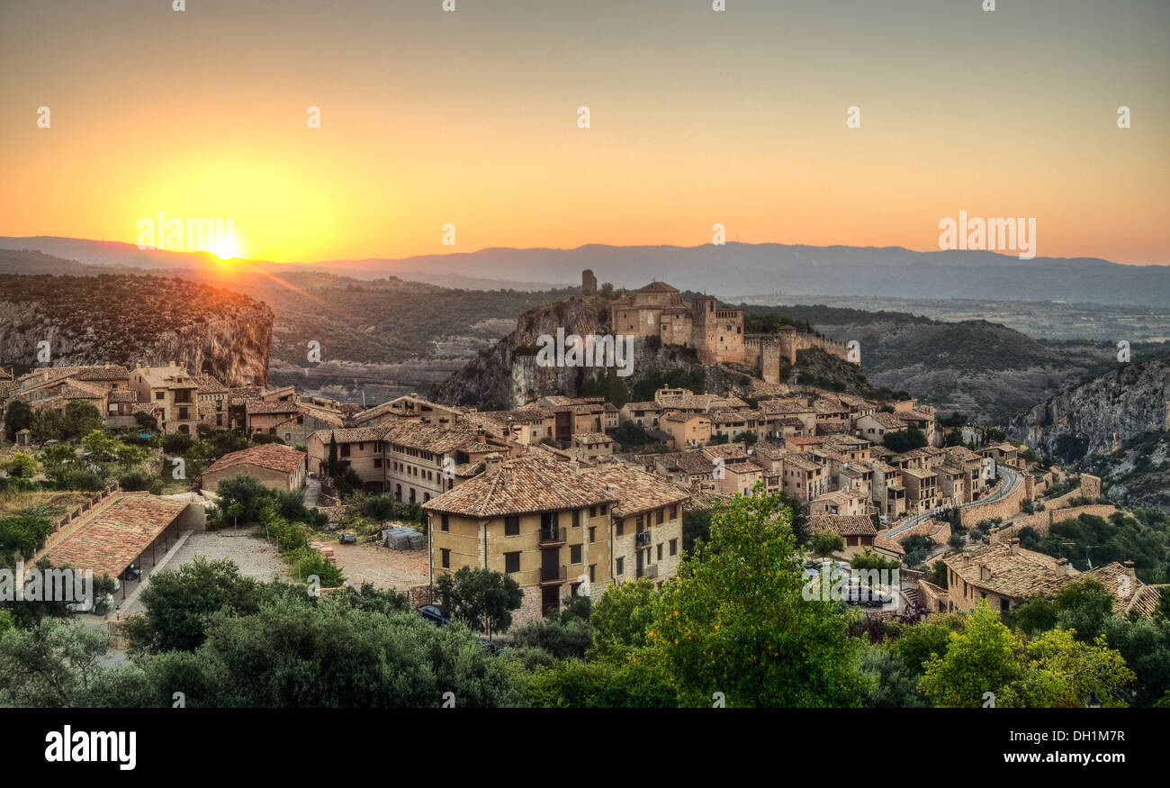 Alquézar hi-res stock photography and images - Alamy