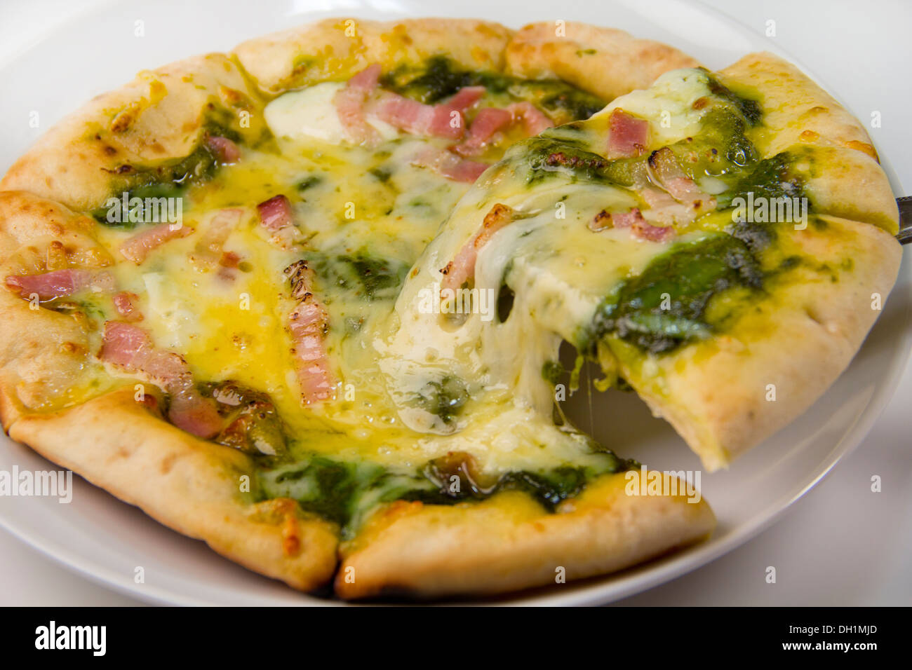 Pizza photography hi-res stock photography and images - Alamy
