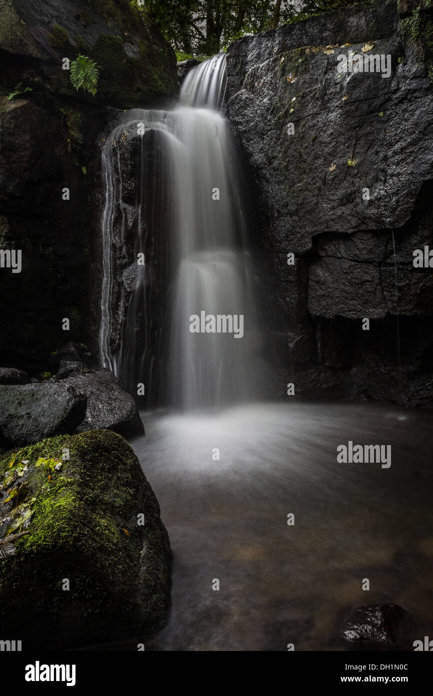 Waterfall In The Uk Derbyshire Stock Photo - Alamy