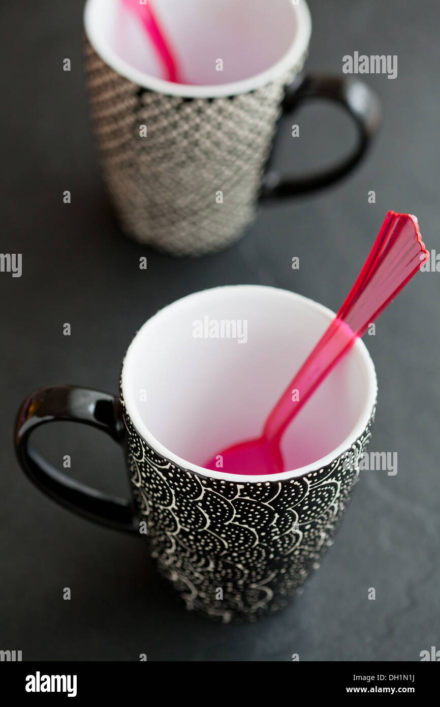 Mugs with spoons hi-res stock photography and images - Alamy