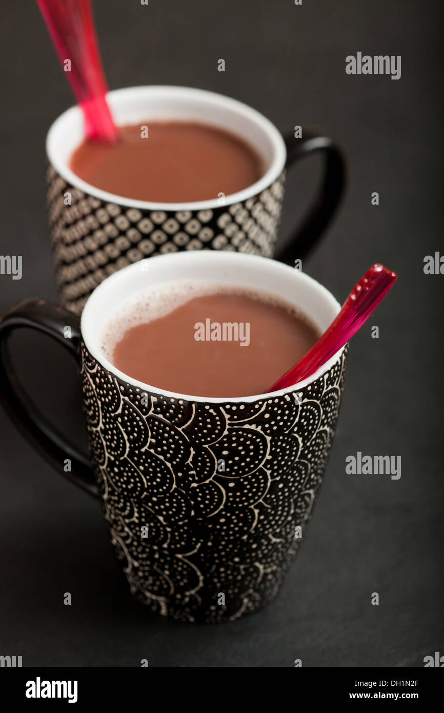 Two red spoons hi-res stock photography and images - Alamy