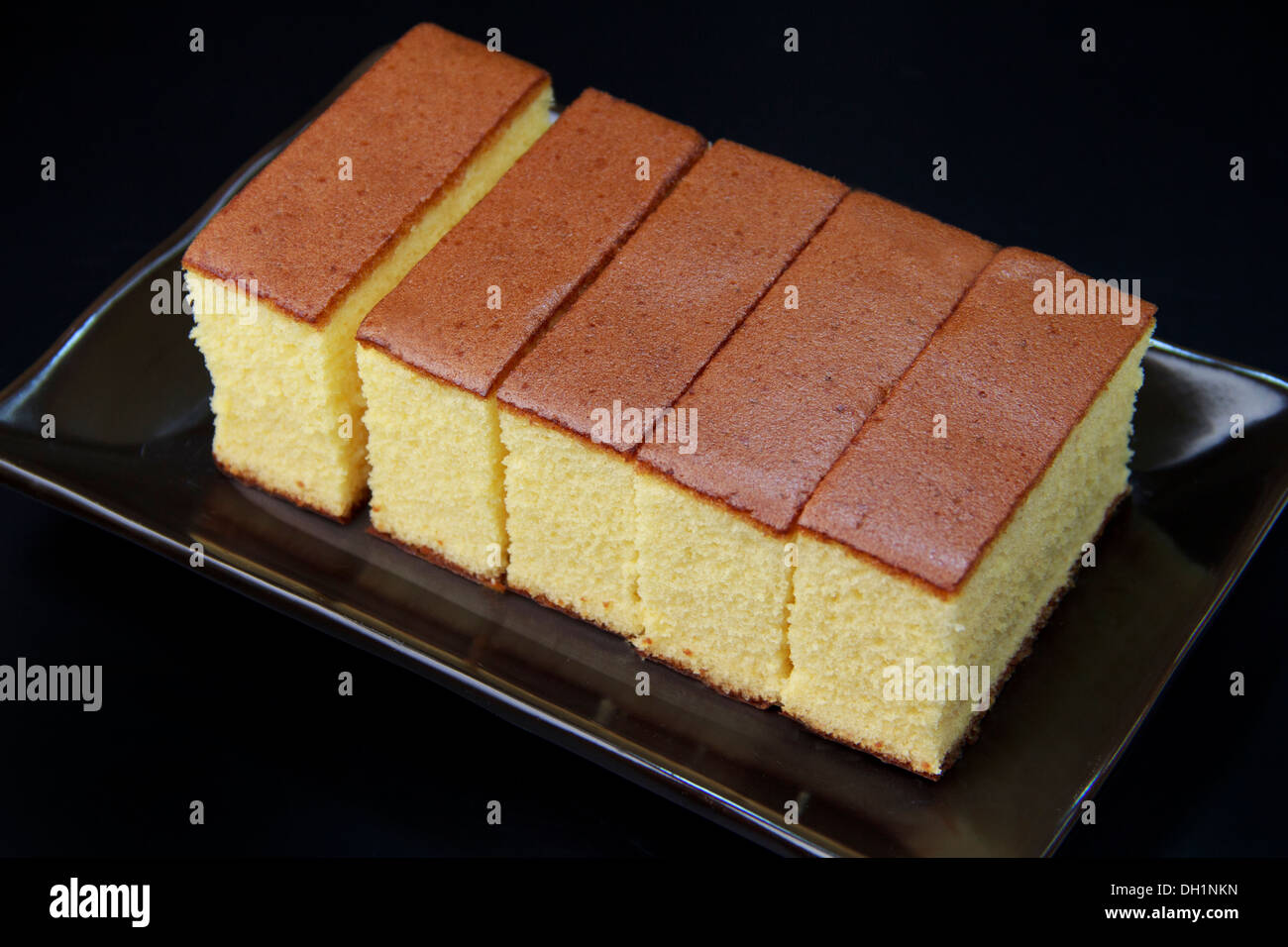 Castella hi-res stock photography and images - Alamy