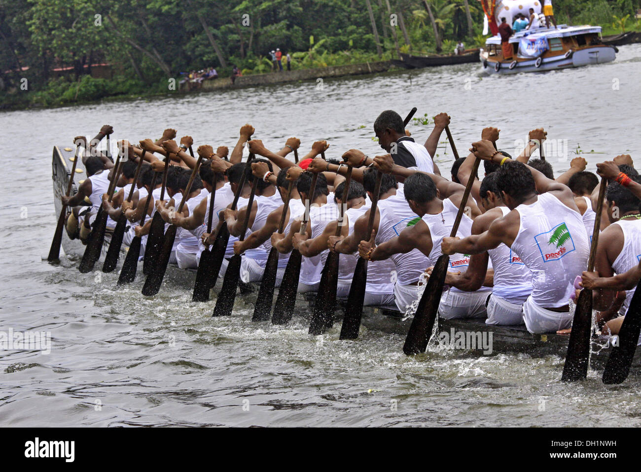 Boat racing in Punnamada Lake at Kuttanad Alleppey Kerala India asia ...
