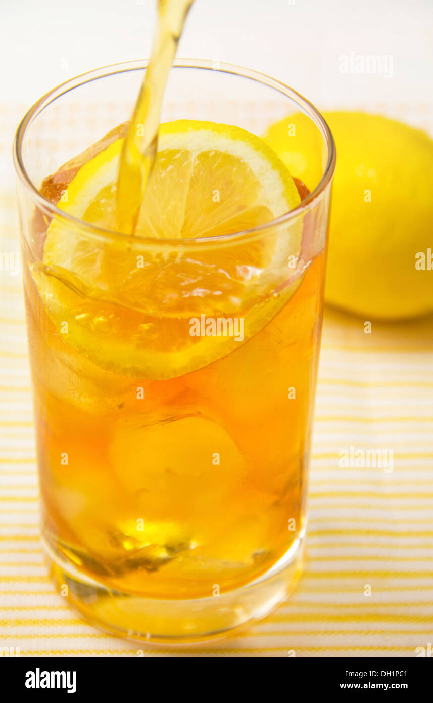 Iced lemon tea Stock Photo - Alamy