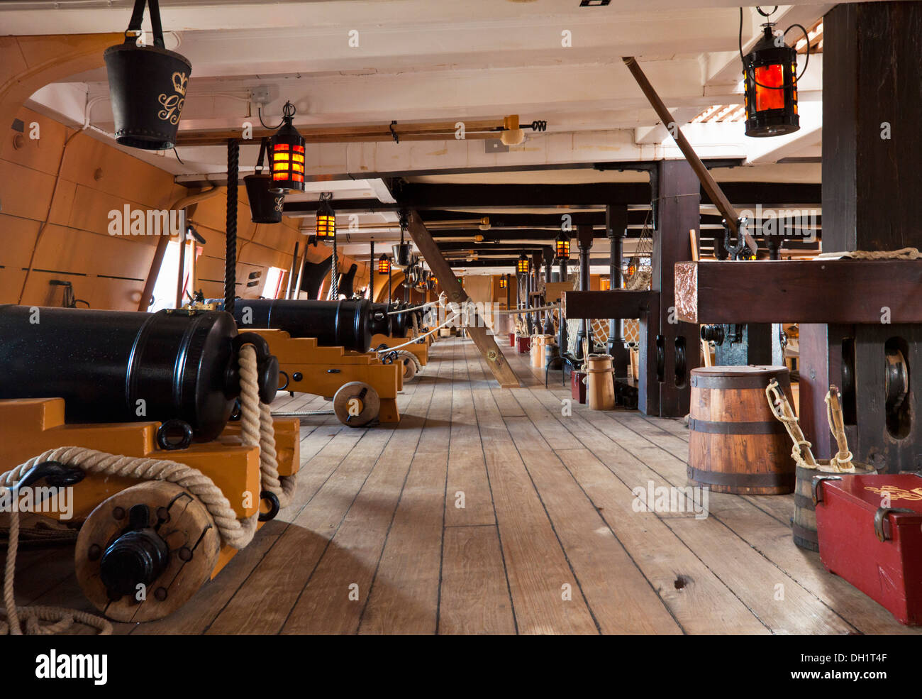 Interior portsmouth england hi-res stock photography and images - Alamy