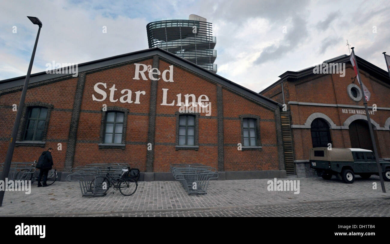 The exhibition of the shipping company Red Star Line in Antwerp ...