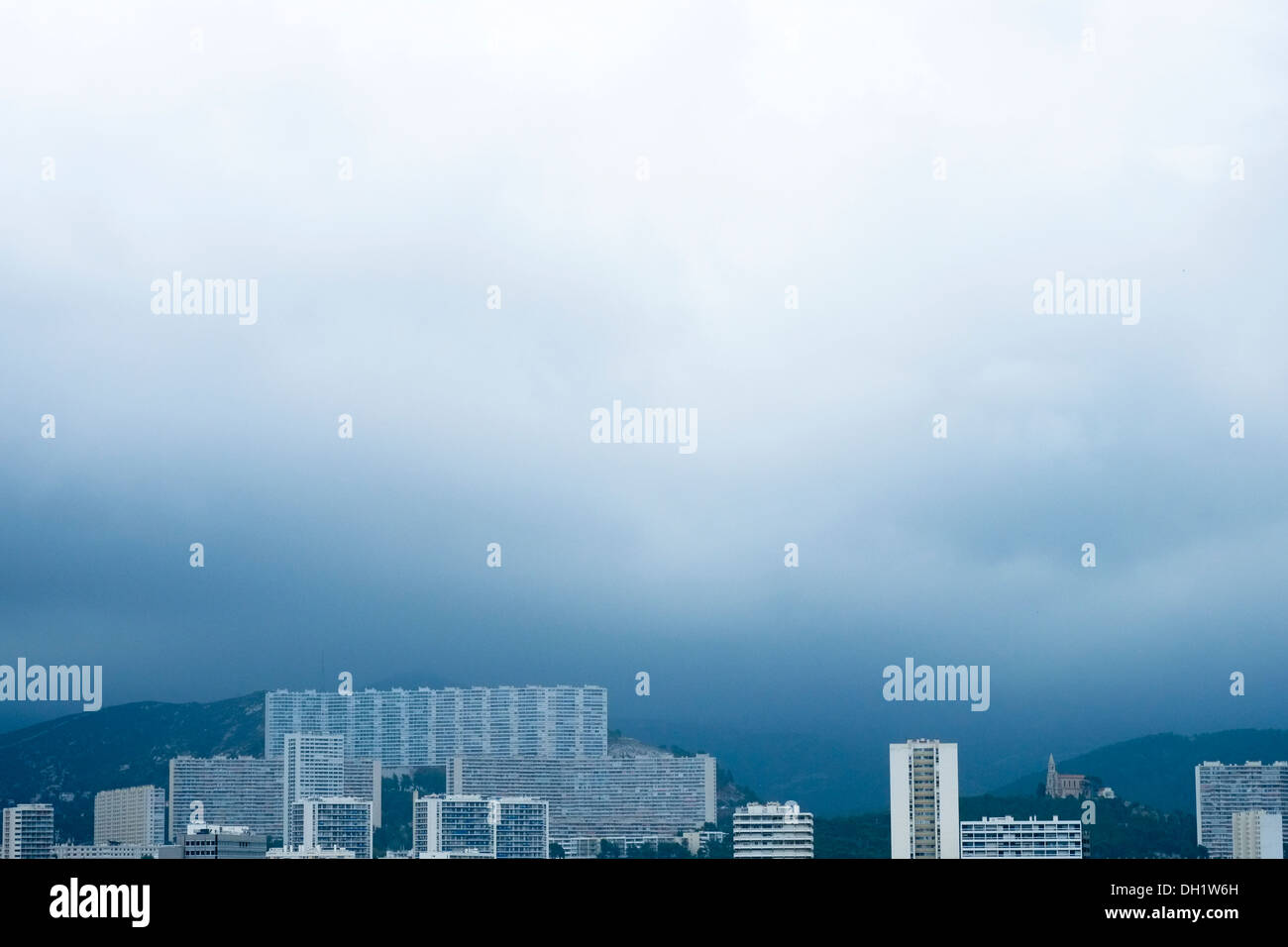 Tower block marseille hi-res stock photography and images - Alamy