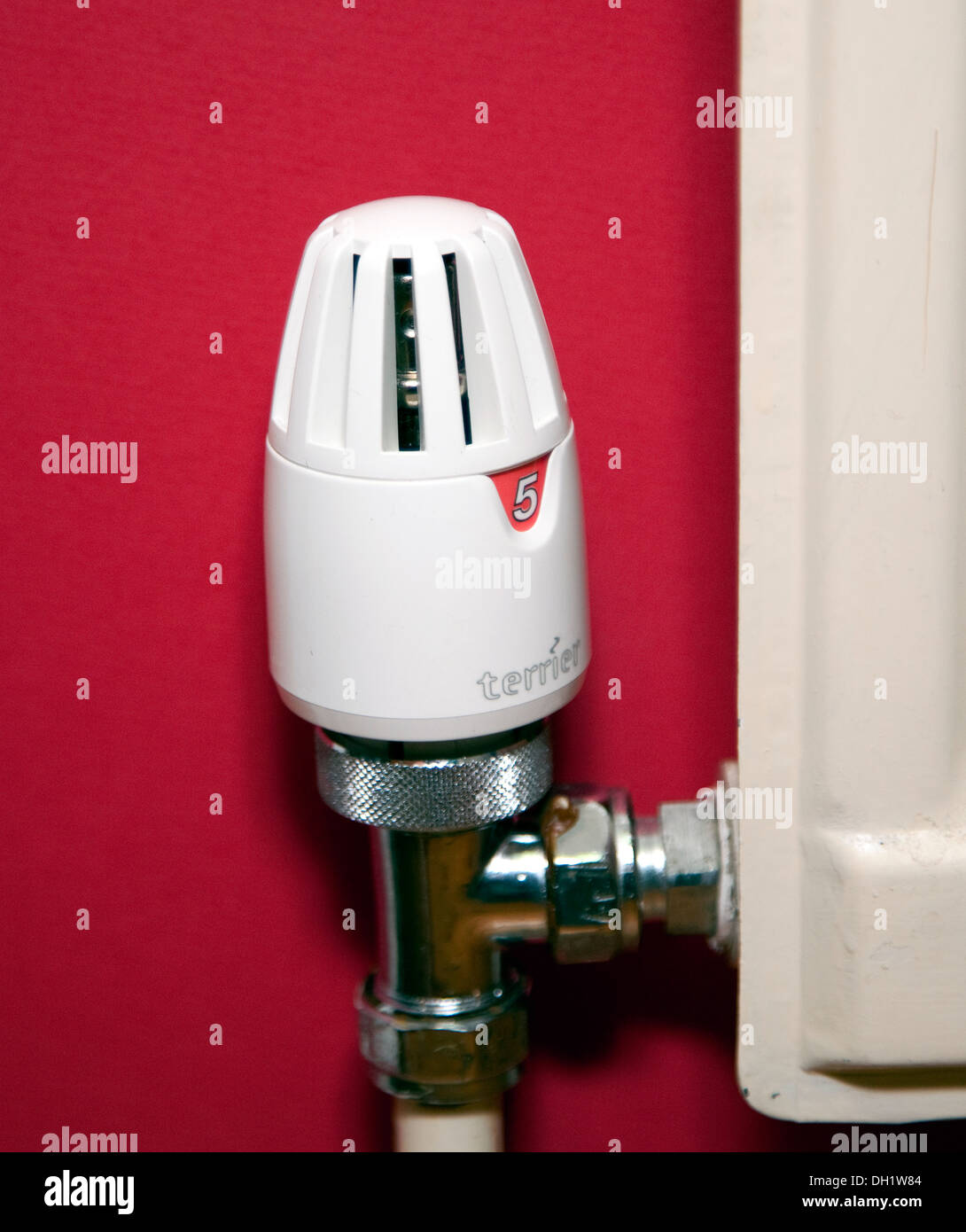 Radiator valve hi-res stock photography and images - Alamy