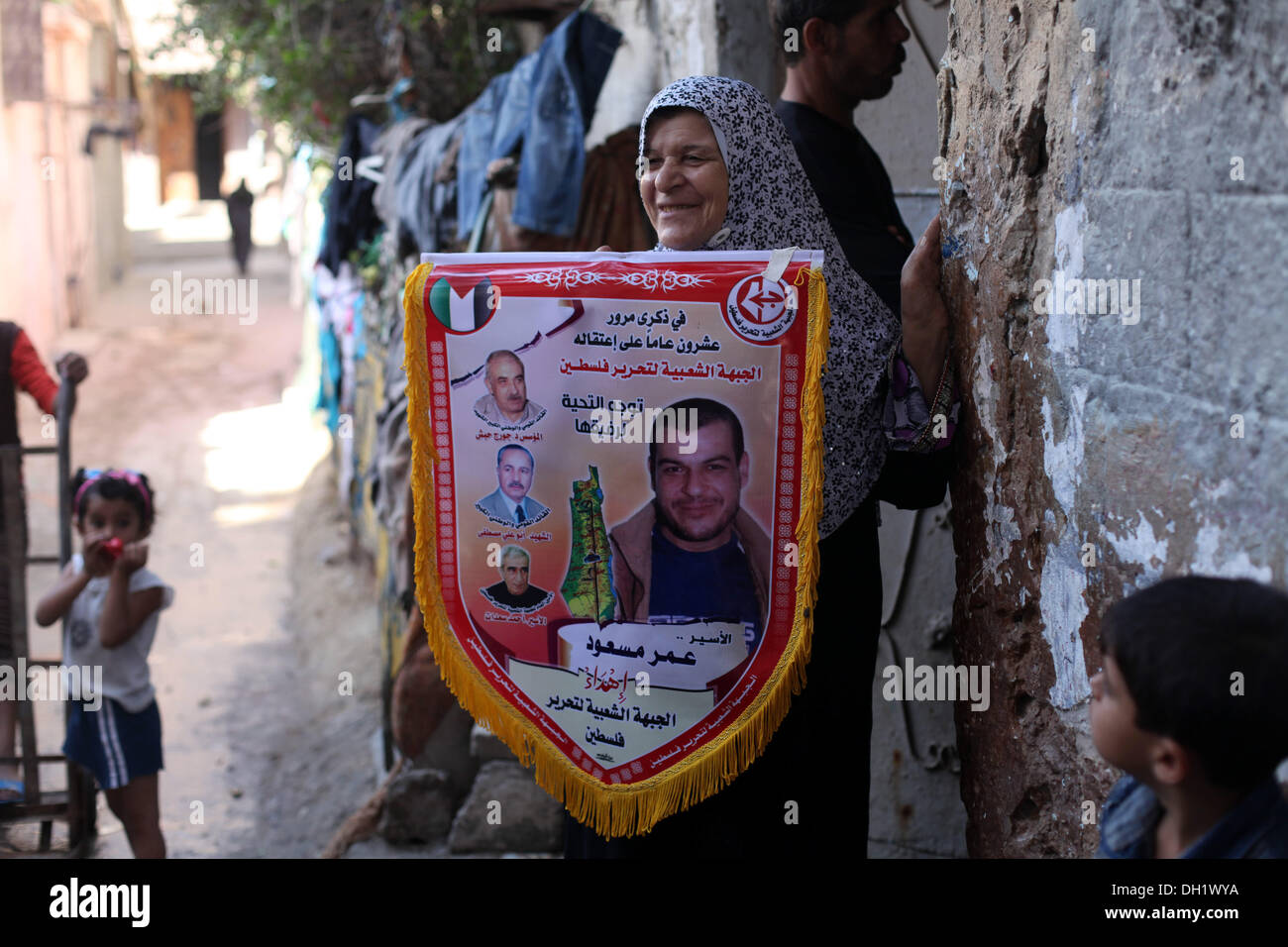 Oct. 29, 2013 - Gaza Strip - The mother of Palestinian prisoner Omar ...