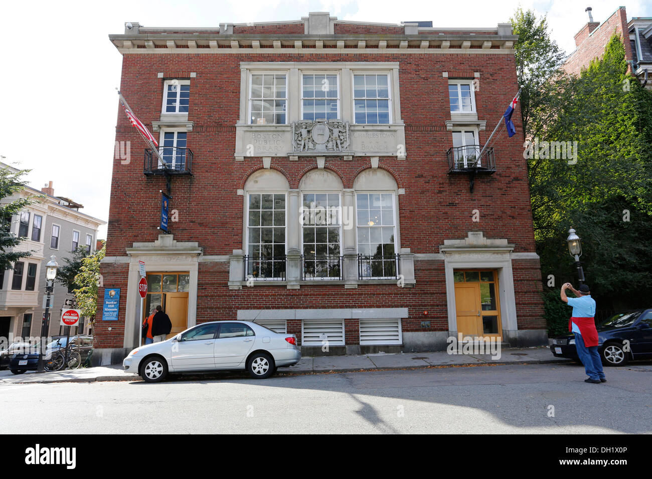 Boston public library outside hi-res stock photography and images - Alamy
