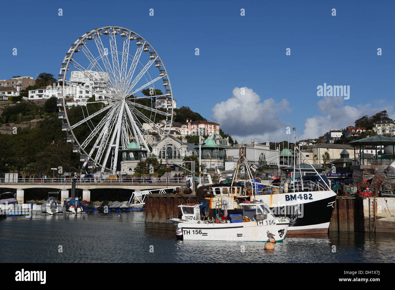 The waterfront at Torquay, with the English Riviera Wheel Stock Photo ...