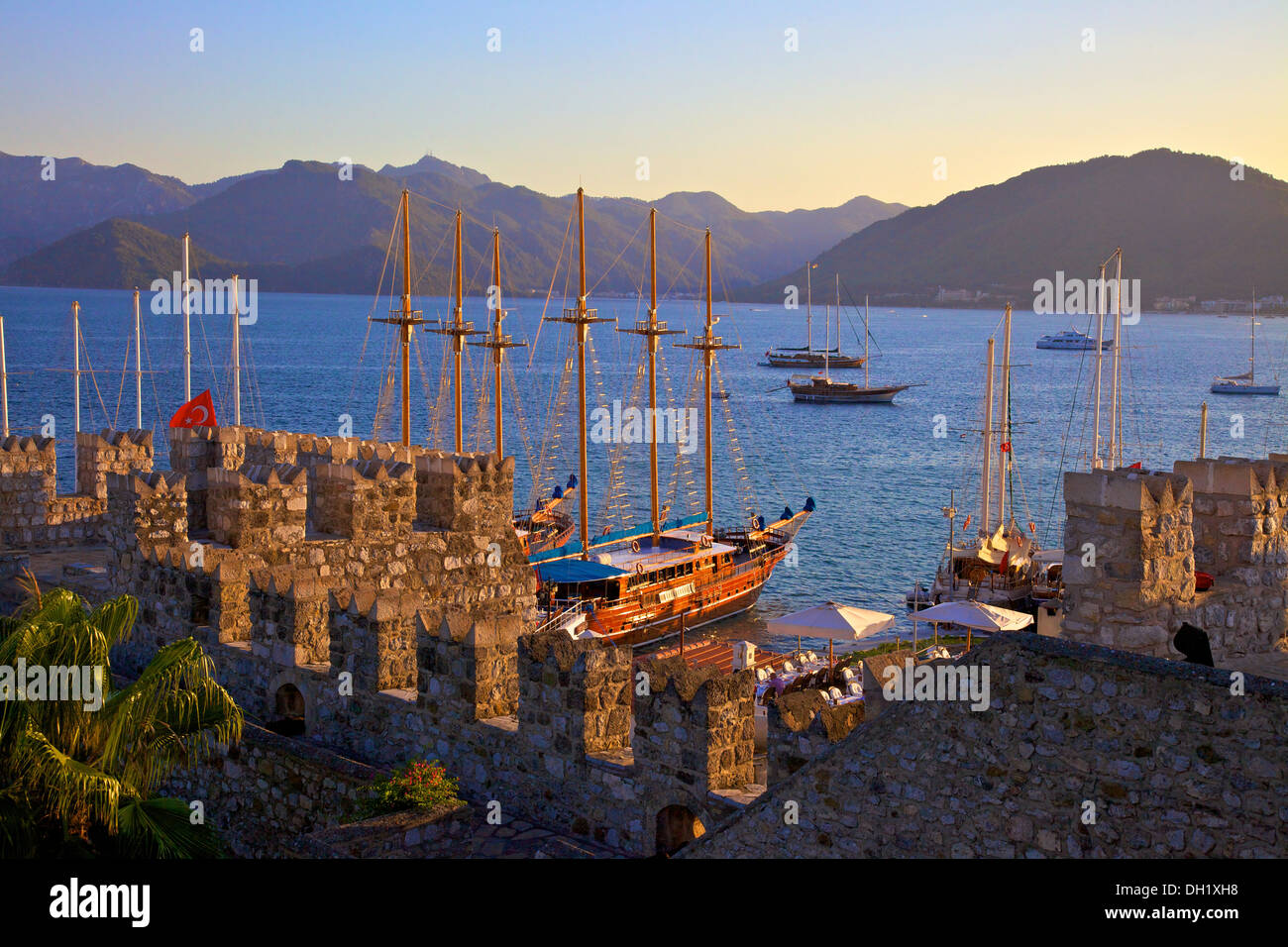 Marmaris Castle and Harbour, Marmaris, Datcha Peninsula, Turkey, Asia ...