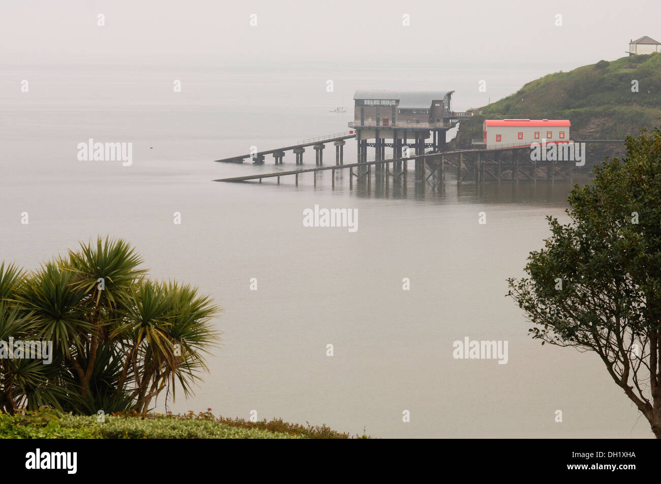 A view of Tenby Pembrokeshire from The Croft Stock Photo - Alamy