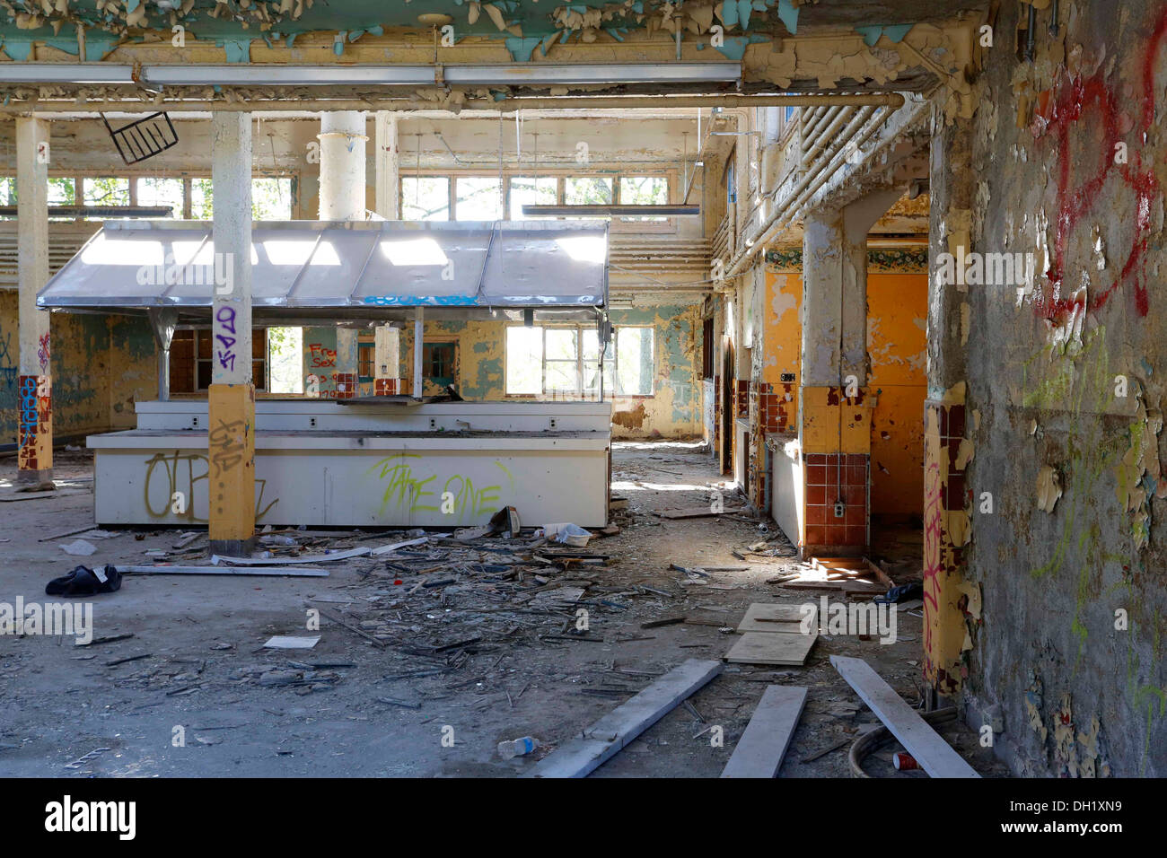 Camp 30, military ruins from World War II, Lambs Road, Bowmanville ...