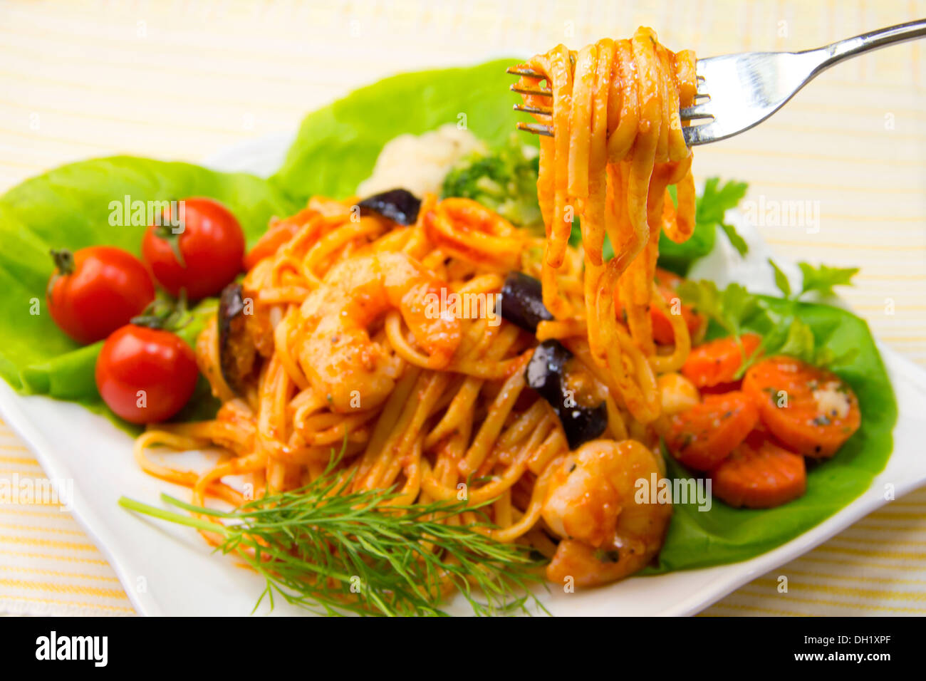 Spaghetti alla pescatora Stock Photo - Alamy