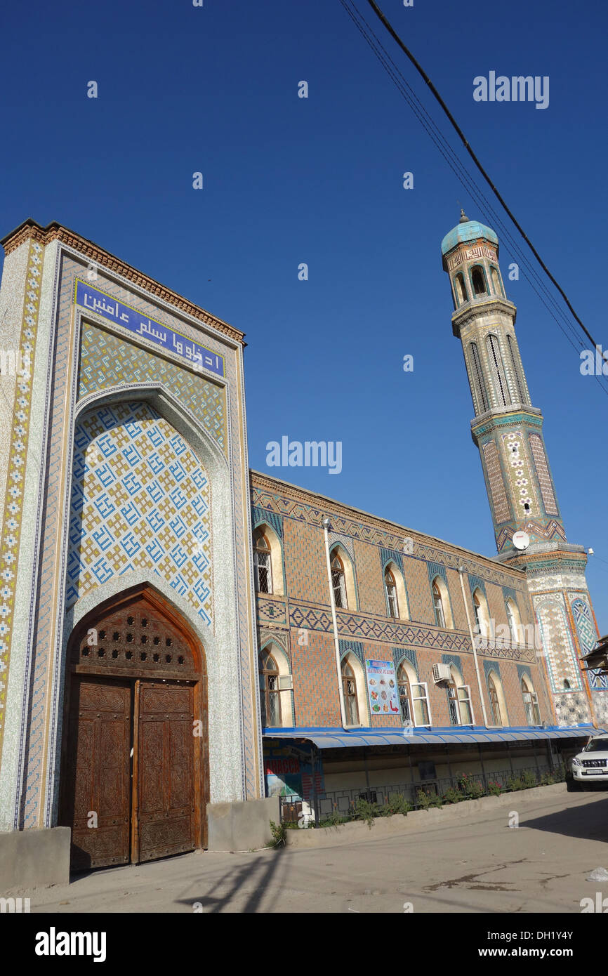 Dushanbe mosque hi-res stock photography and images - Alamy