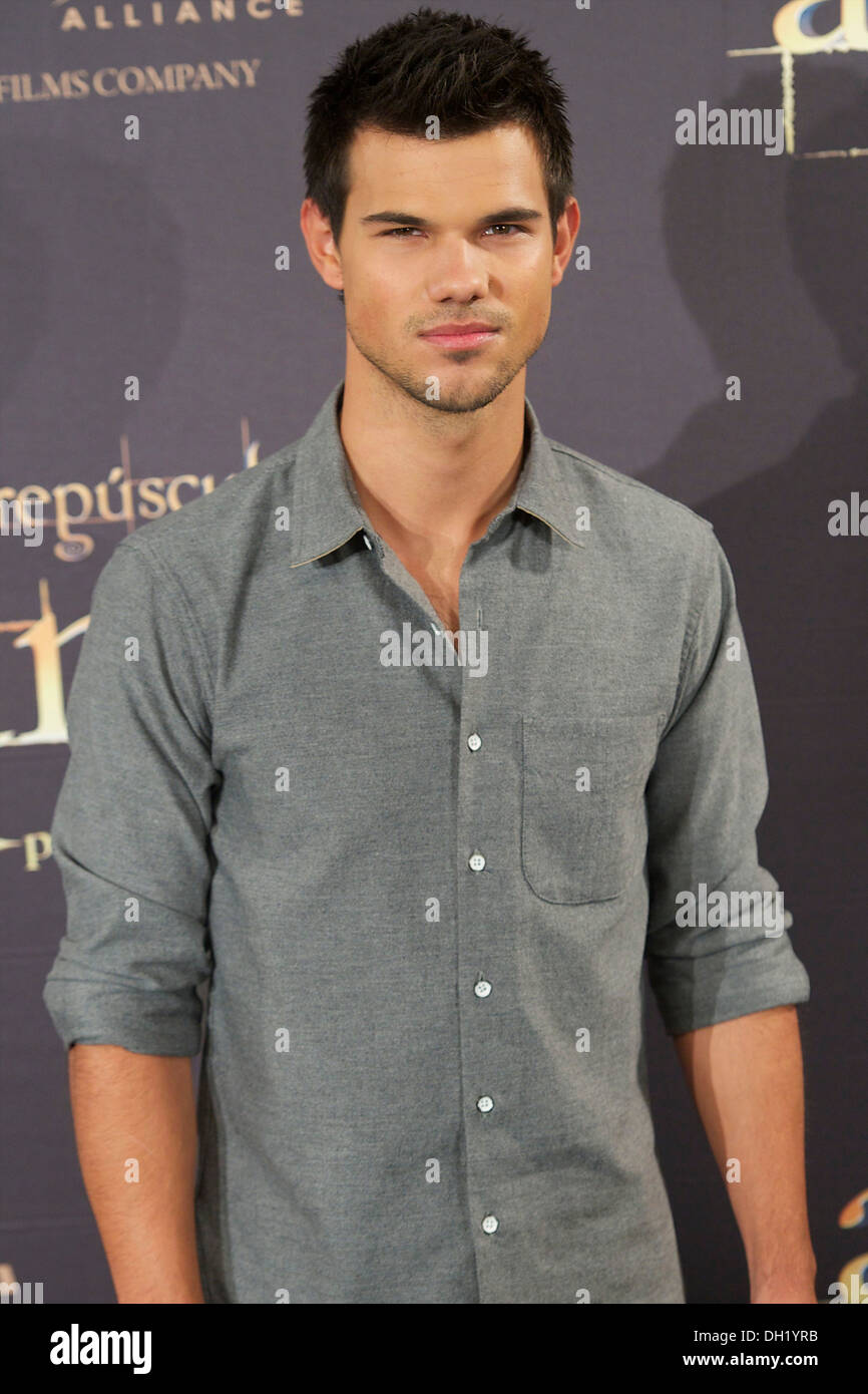 Actor Taylor Lautner Stock Photo - Alamy