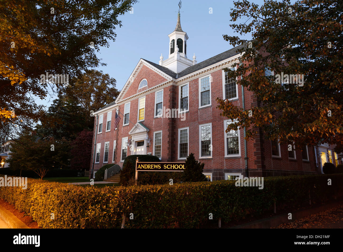 Andrews school hi-res stock photography and images - Alamy