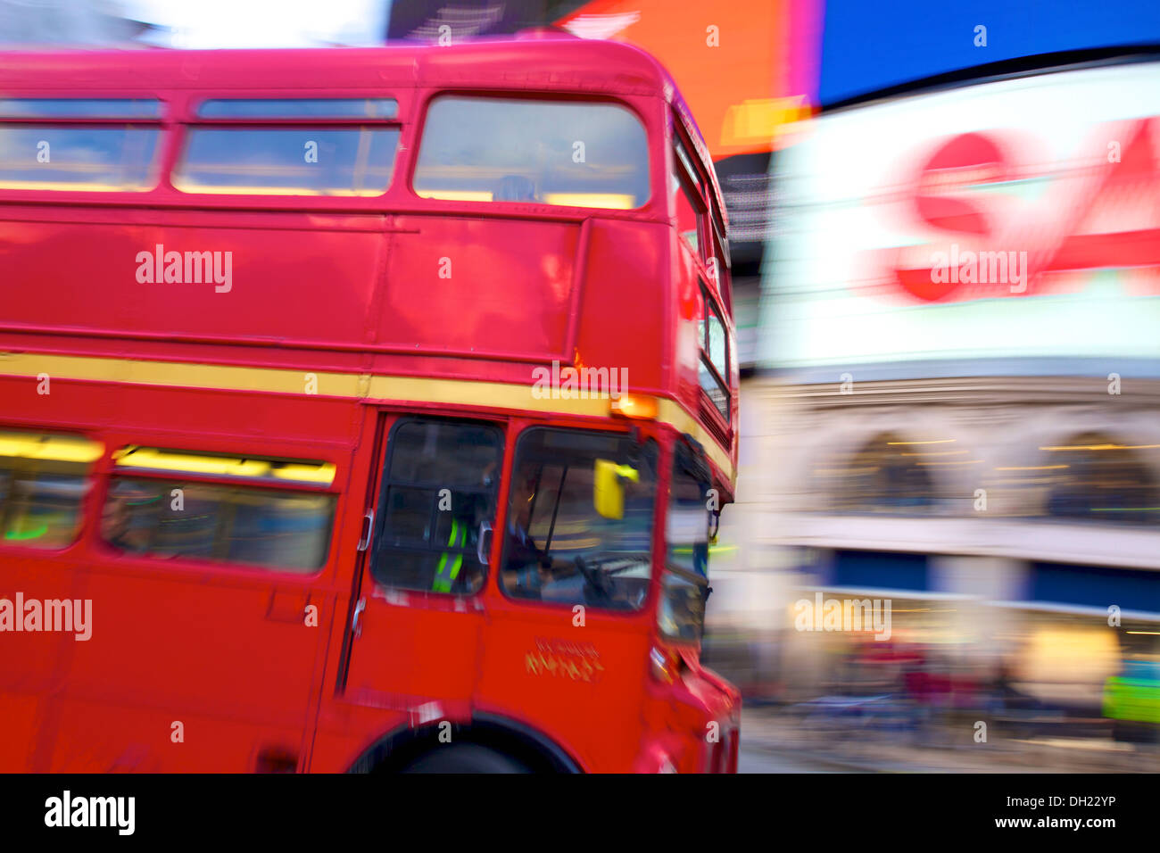 Red London Bus, Piccadilly Circus, London, UK Stock Photo - Alamy