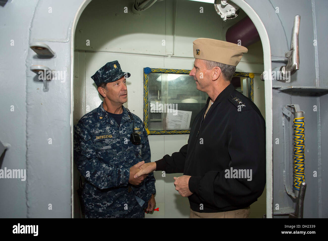 Greenert r hi-res stock photography and images - Alamy