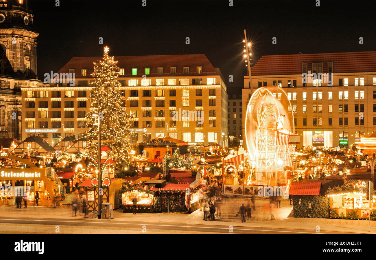 Striezelmarkt Christmas market in Dresden, Saxony Stock Photo - Alamy