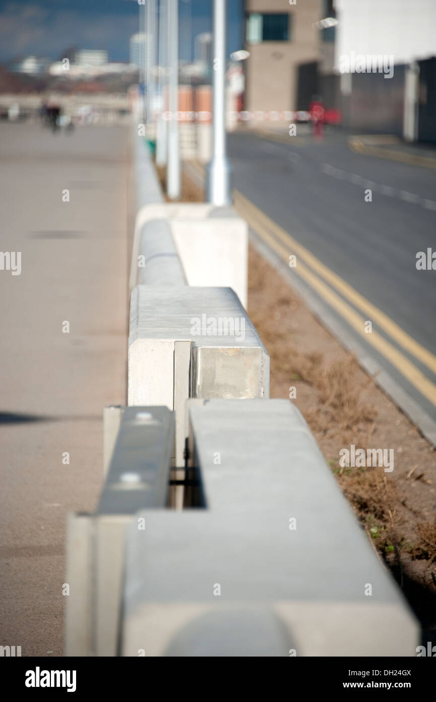 Flood gates hi-res stock photography and images - Alamy