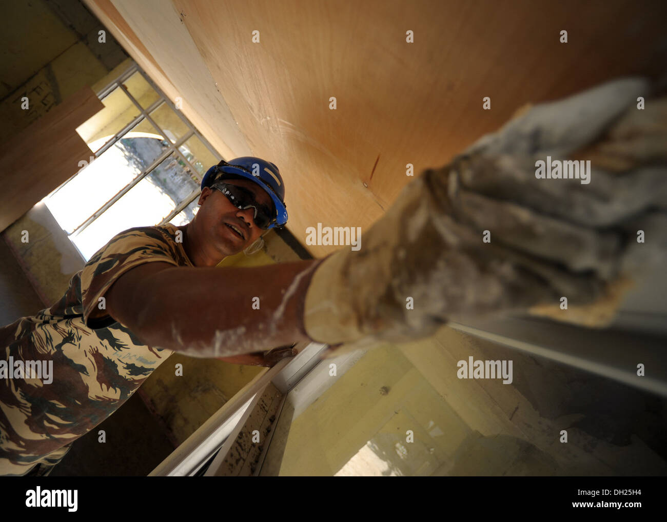 DILI, Timor-Leste – (Oct. 25, 2013) Timor-Leste Defense Force (F-FDTL ...