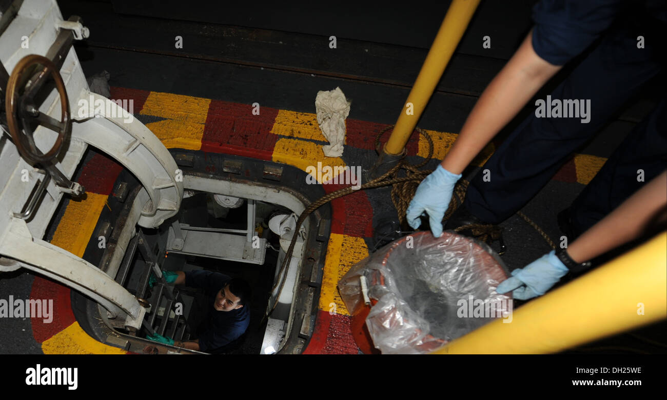 Machinists mate fireman xavier rivera hi-res stock photography and ...