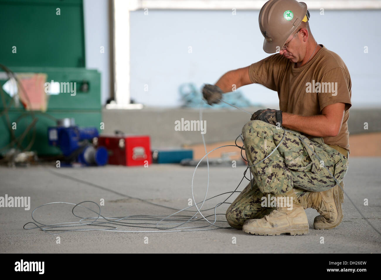 Builder 2nd class nathan fowell hi-res stock photography and images - Alamy