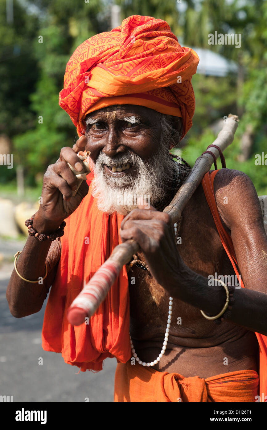 Indian Holy Man Stock Photos & Indian Holy Man Stock Images - Alamy