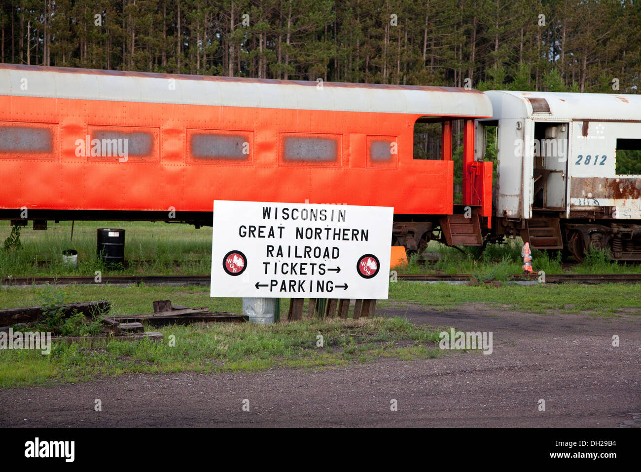 Railroad passenger car hi-res stock photography and images - Alamy