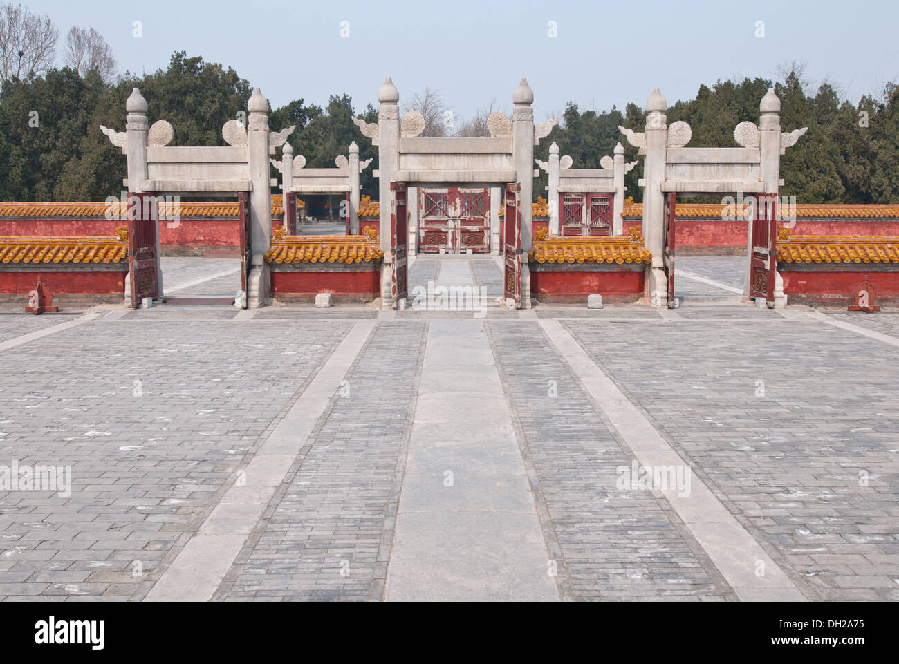 Gates to altar in the Temple of the Earth (also called Ditan Park) in ...
