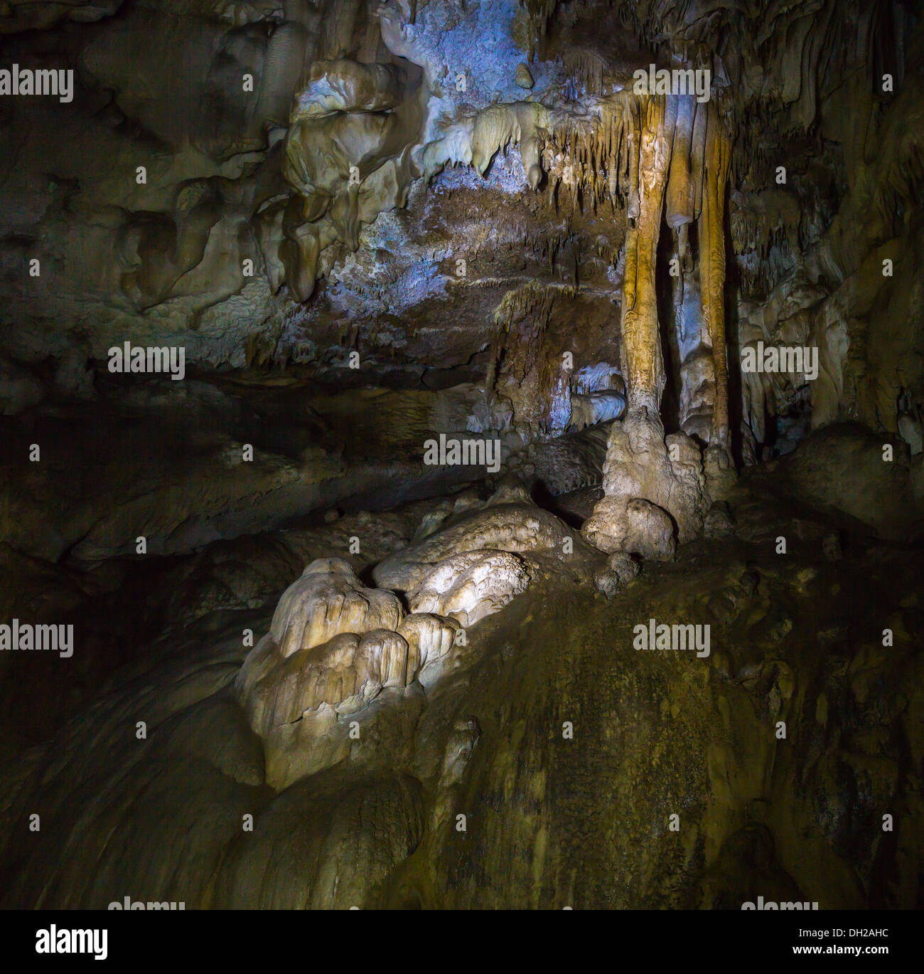 Into the cave Stock Photo - Alamy