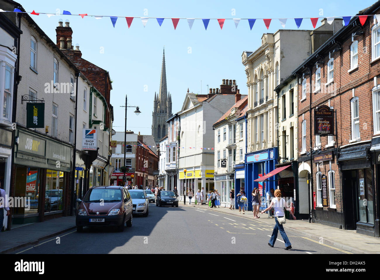 Louth town centre louth lincolnshire hi-res stock photography and ...