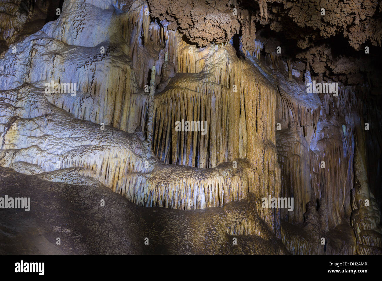 Into the cave Stock Photo - Alamy