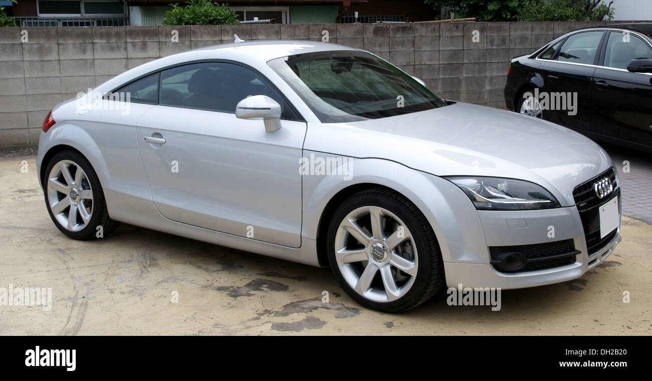 Audi tt 2007 hi-res stock photography and images - Alamy