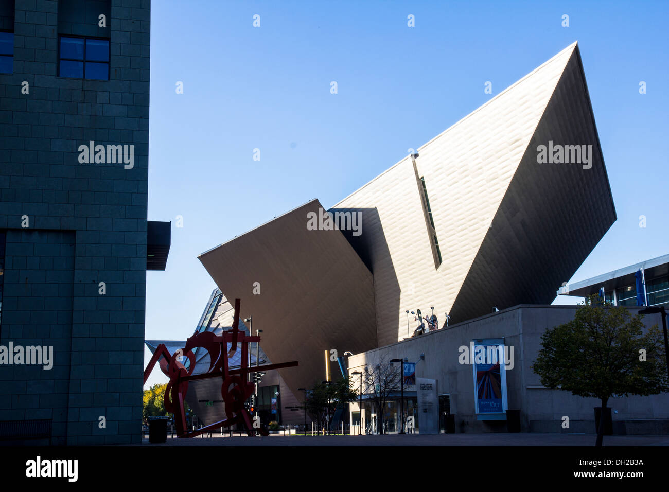 Denver Art Museum front view Stock Photo - Alamy