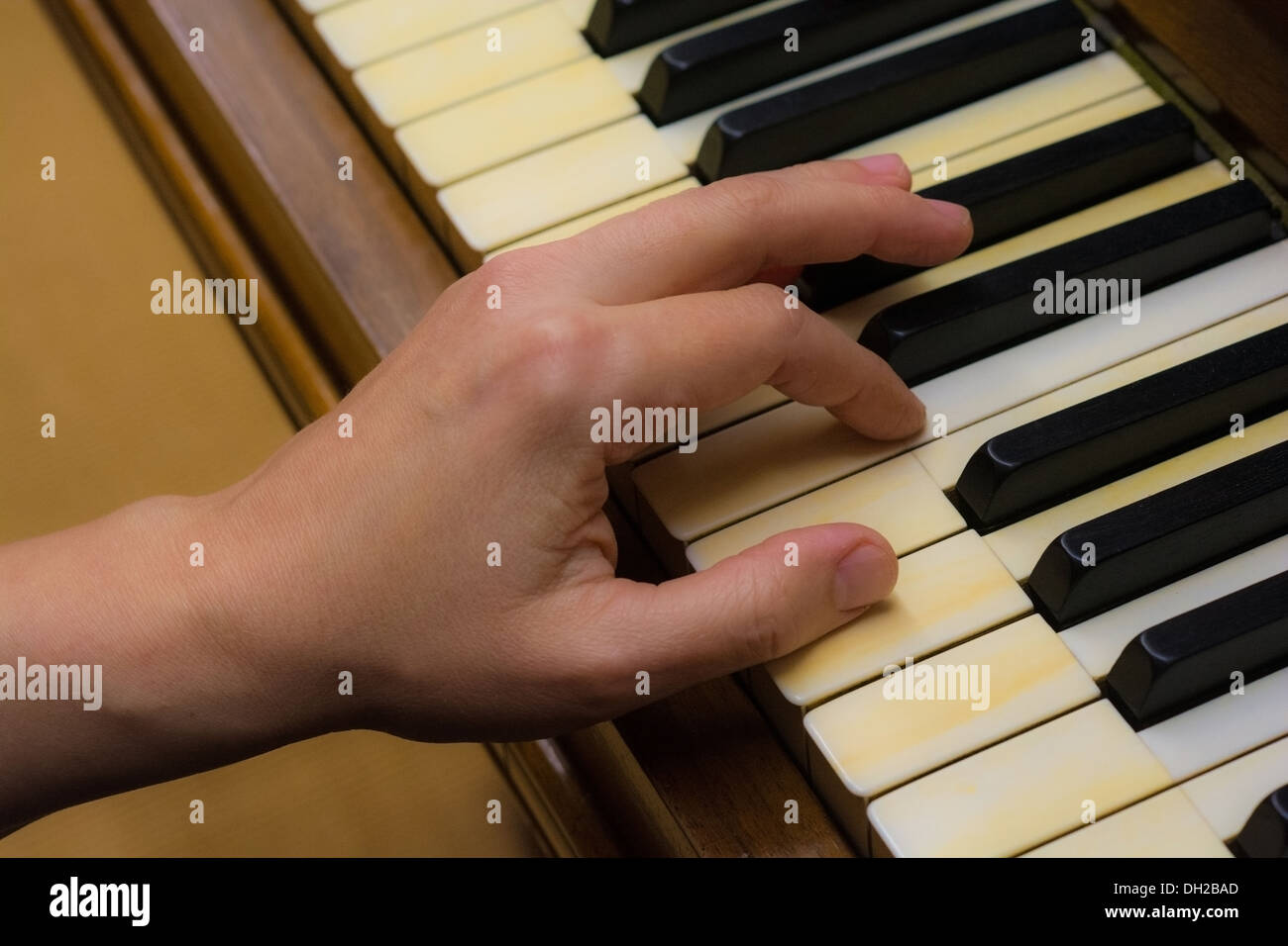 Pianists hi-res stock photography and images - Alamy