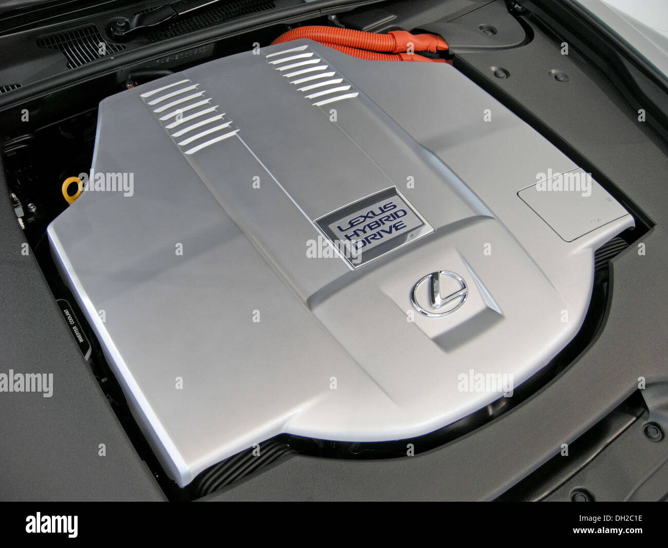 Lexus LS600hL 02 Stock Photo - Alamy