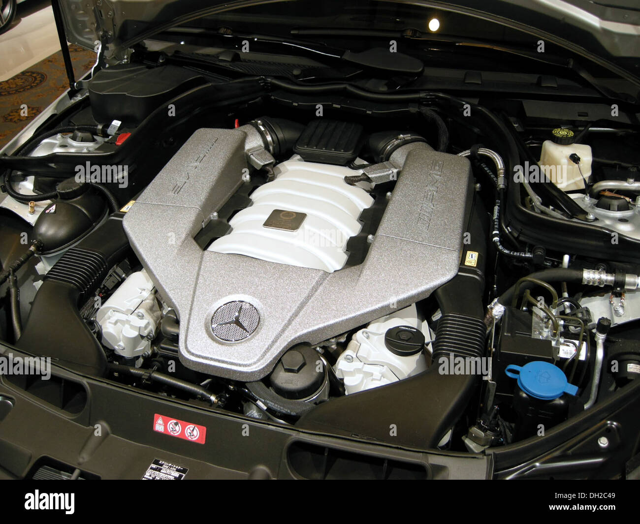 The Mercedes-Benz M156 engine is a high-performance V8 engine used in ...