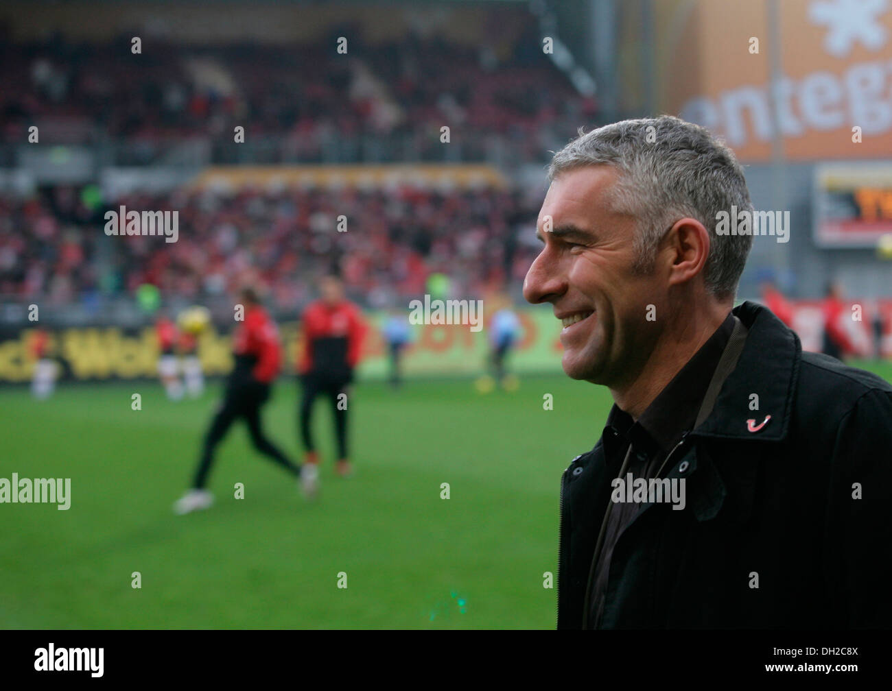 Mirko slomka trainer hi-res stock photography and images - Alamy