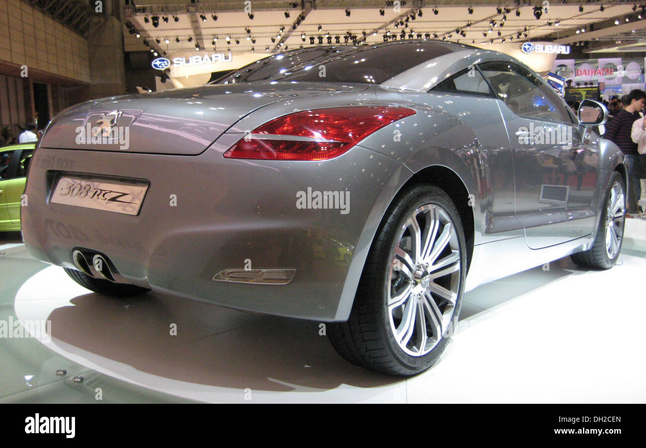 The Peugeot 308 RCZ 2 is a sporty coupe with a distinctive design ...